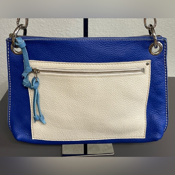 Roots | Bags | Roots Canada Genuine Leather Crossbody Bag In Electronic ...